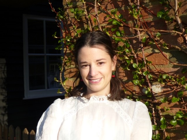 About Us - Bespoke Tuition